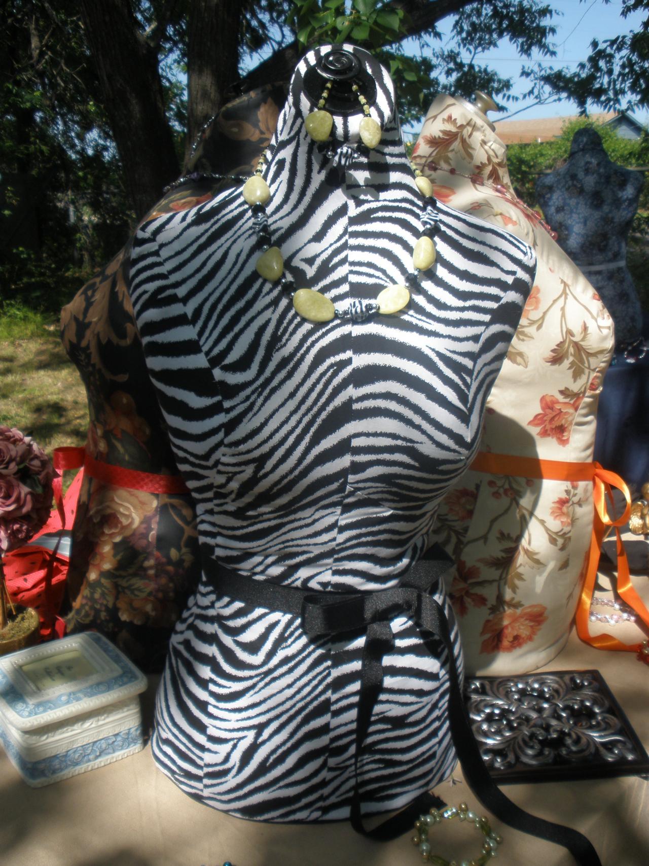 Package Discount 4 Wholesale Boutique Dressform Displays on Luulla