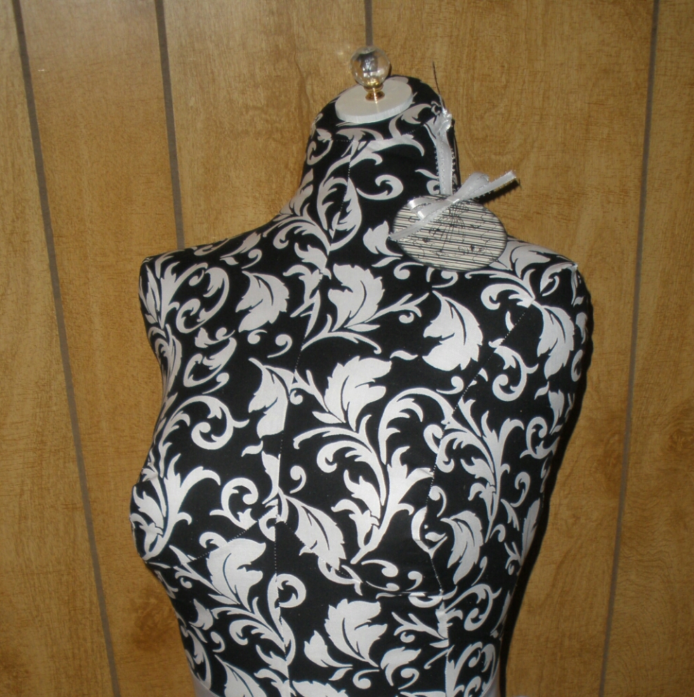 Decorative Bust Form Designs To The Waist, Life Size Torso Great For ...